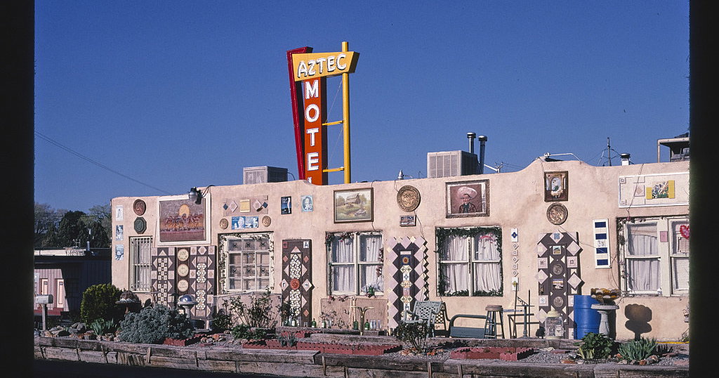 ‘Aztec Motel, diagonal view 2, Route 66, Albuquerque, New Mexico.’ by ...