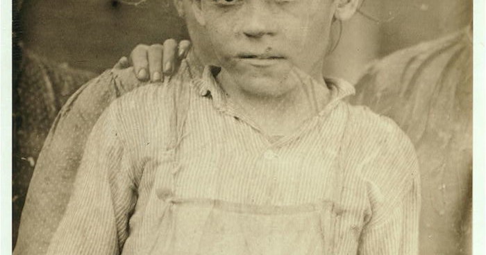 Untitled Image by Lewis Hine (1913) | Public Domain Image Archive