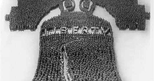 ‘The Human Liberty Bell; 25000 officers and men at Camp Dix, New Jersey ...